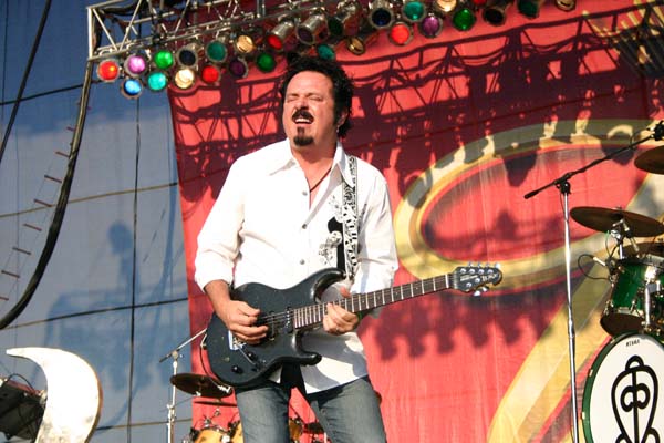 Moondance Jam Photos Pictures - Toto 2007