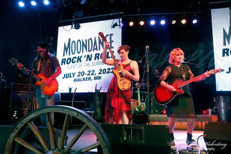 Heartless Heartless Photos - 2023 - Moondance Jam