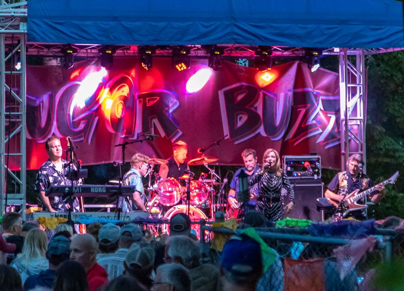 Sugar_Buzz Sugar Buzz Photos - 2023 - Moondance Jam