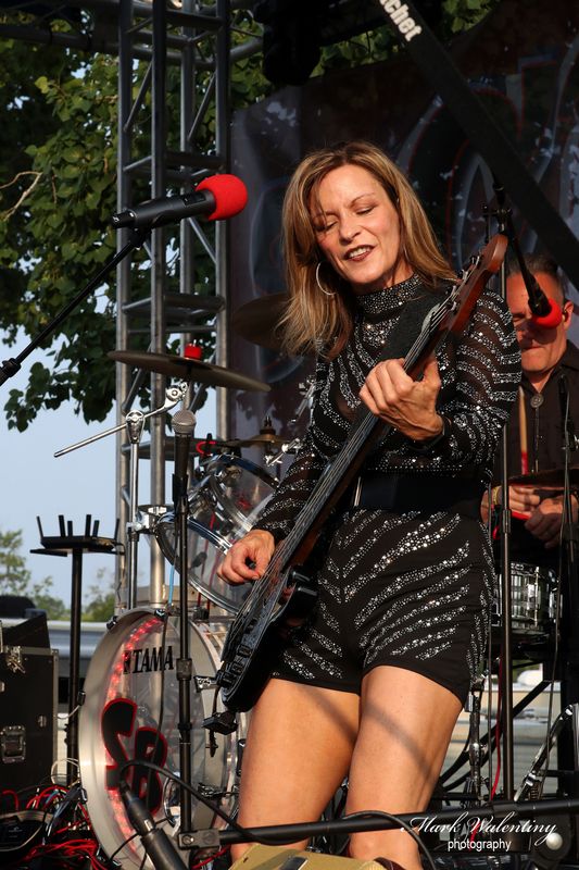 Sugar_Buzz Sugar Buzz Photos - 2023 - Moondance Jam